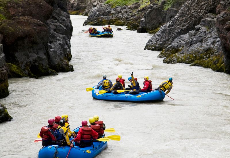Riverrafting på Gletsjerflod Island - En vild oplevelse